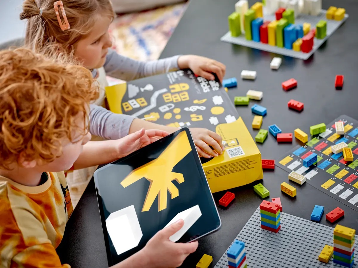 Lego commercialiseert braille-blokjes - Schoolit